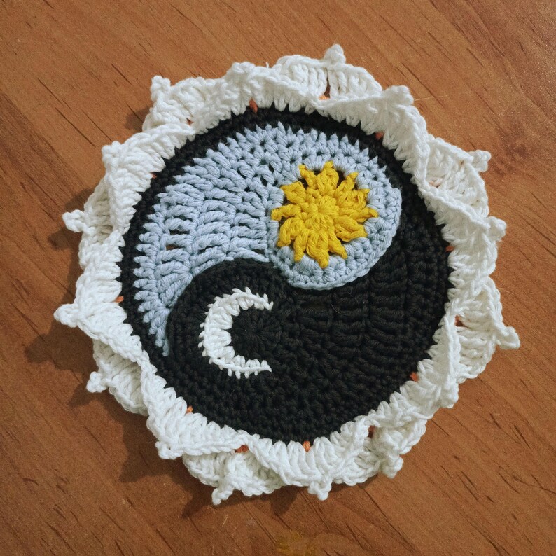 Celestial Yin-yang Lotus Granny Square Crochet PDF Pattern - Etsy