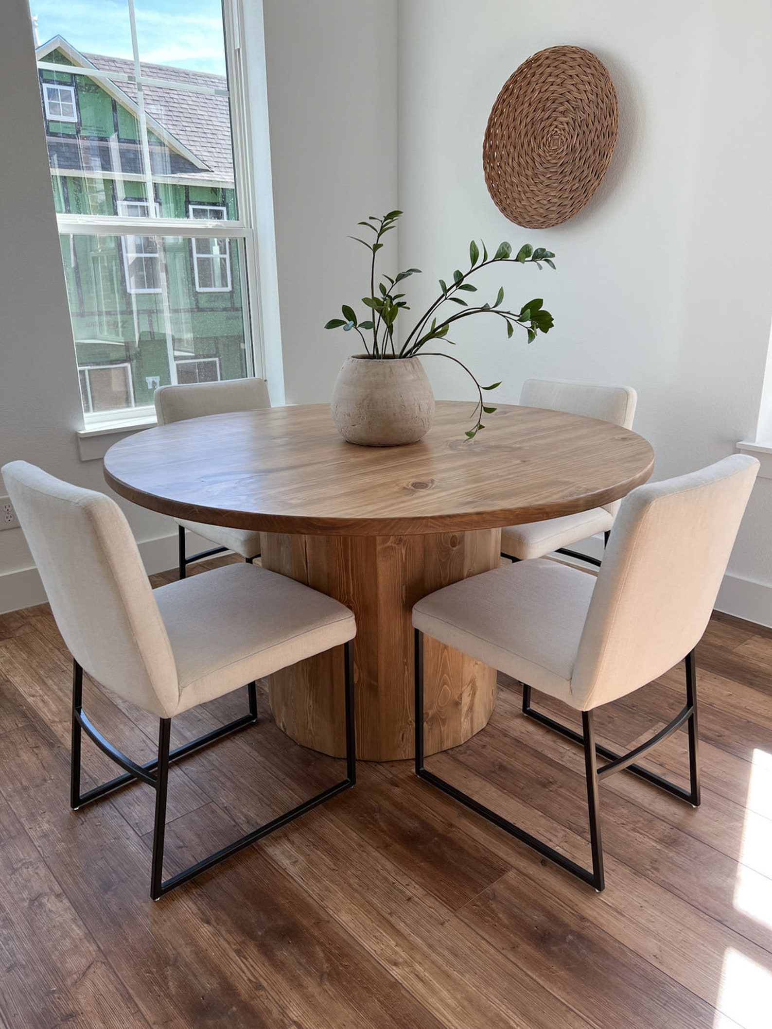 The Cylinder | the Woodhills 54" Cylinder Round Dining Table - Etsy