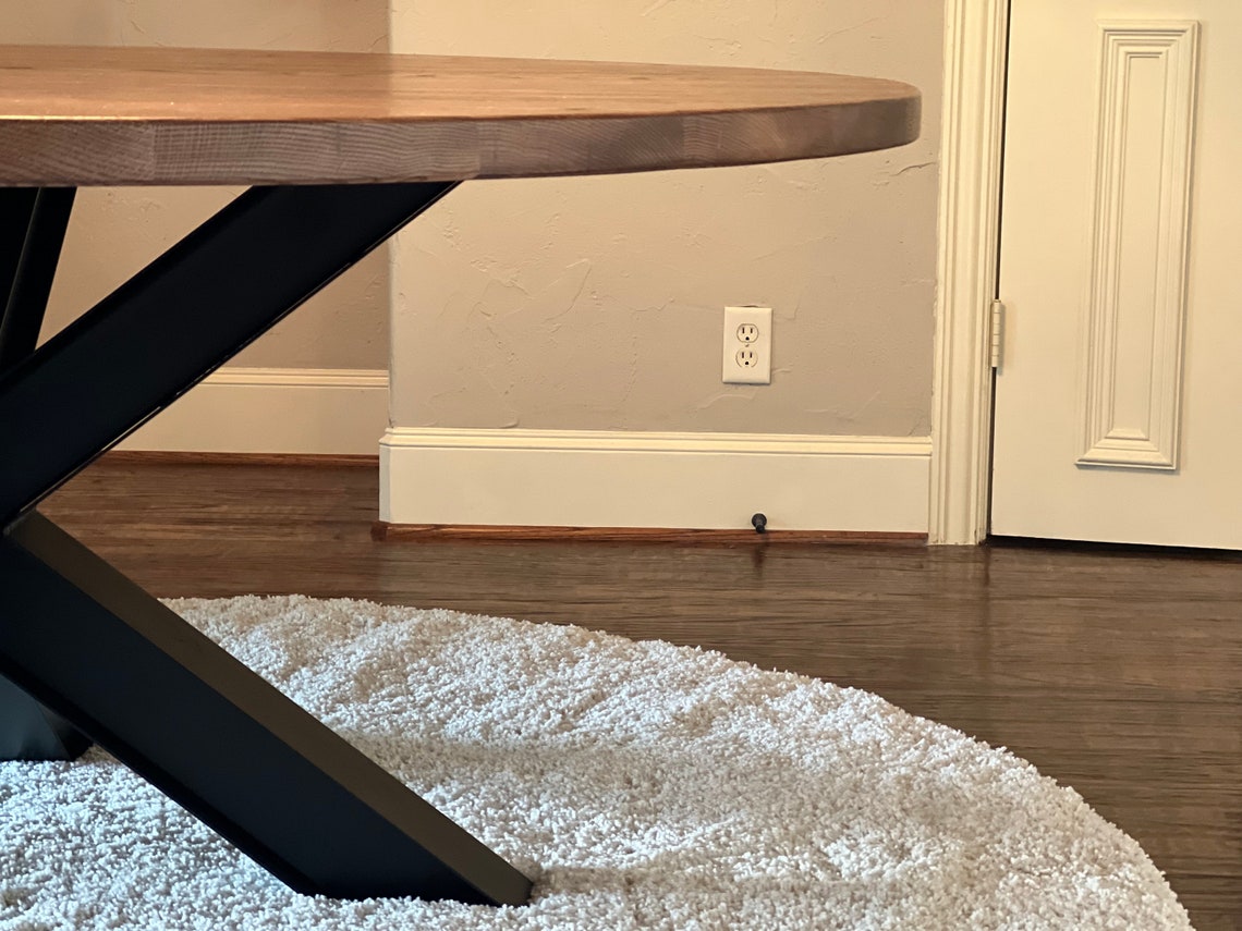 The Spider the Woodhills Modern Round Dining Table - Etsy