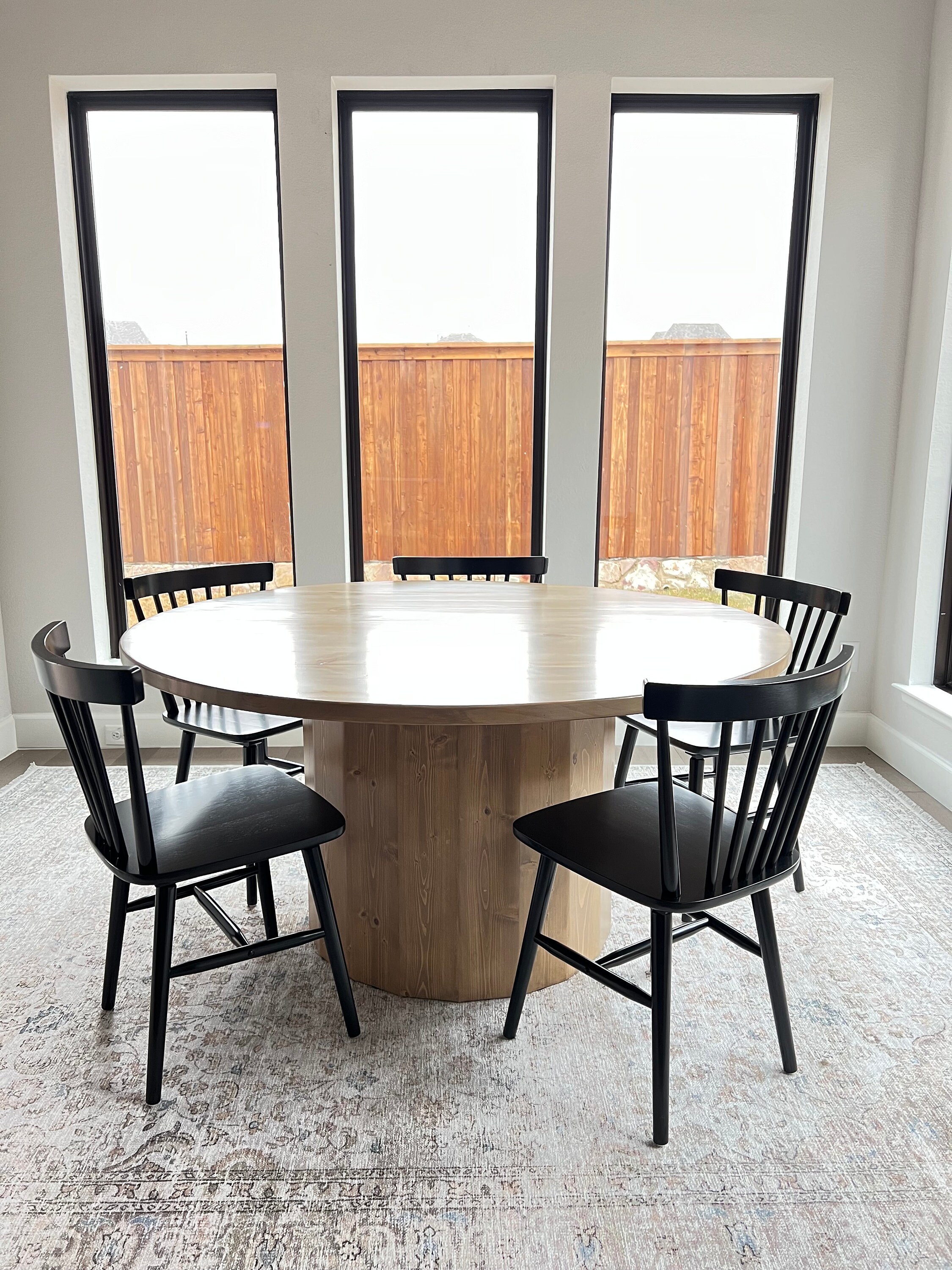 Large Round Dining Room Table