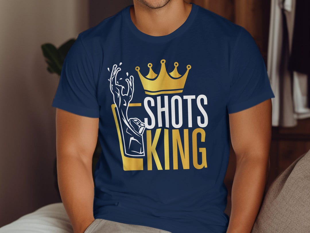 King Theme T-shirt Iconic Crown Design, Trending College Student ...