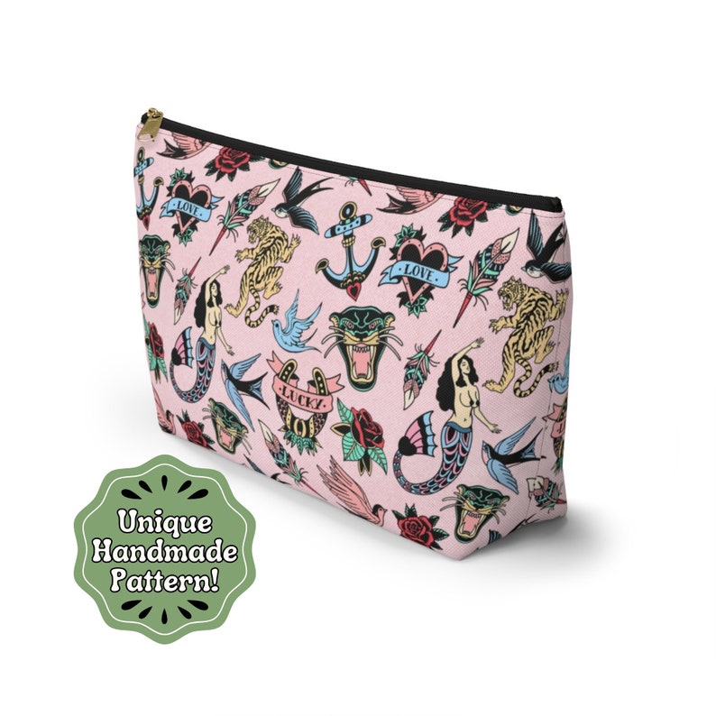 Old School Tattoo Theme Accessory Pouch, Traditional Tattoo Print ...