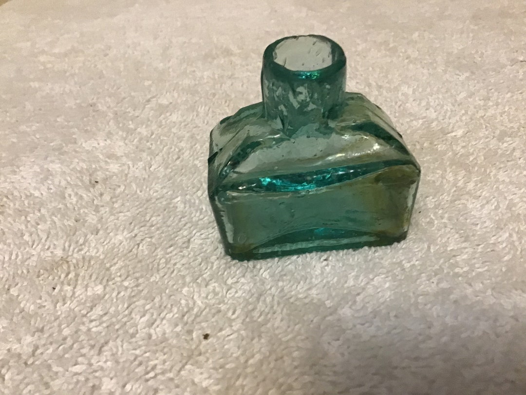 Vintage Small Emerald Green Inkwell Bottle - Etsy