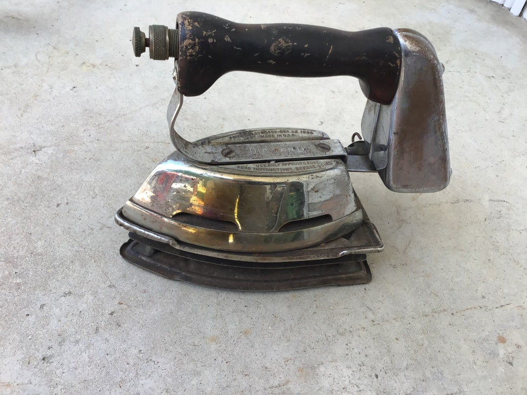 Vintage 1936 Diamond Keresene Iron - Etsy
