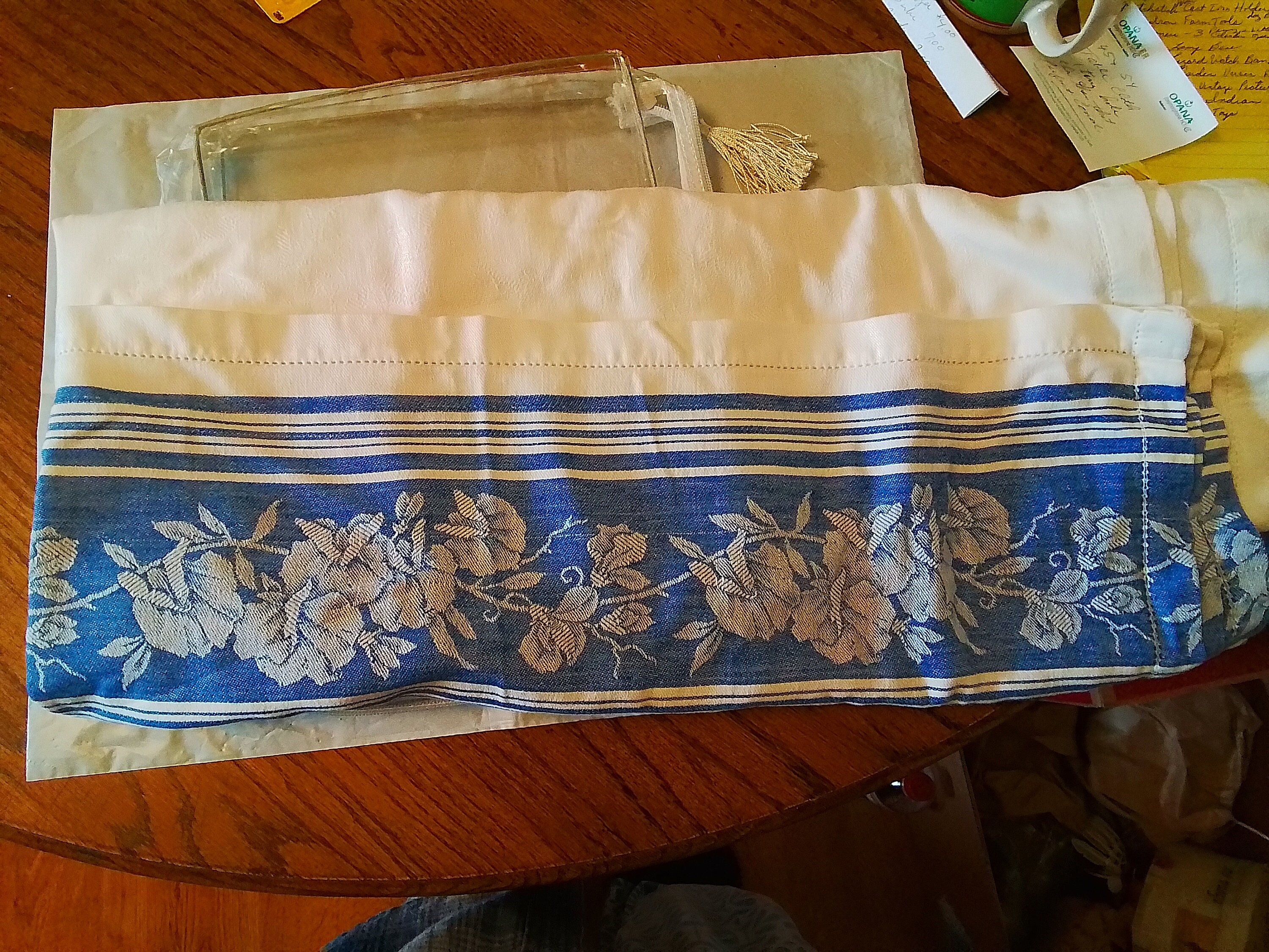 Vintage Table Cloth From the 60's - Etsy