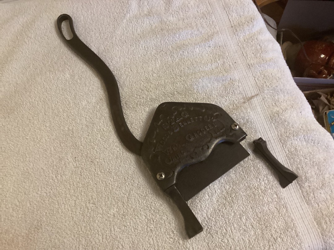 Antique Cast Iron Antique Wood & Bennett Co. Wholesale Grocers Cairo ...