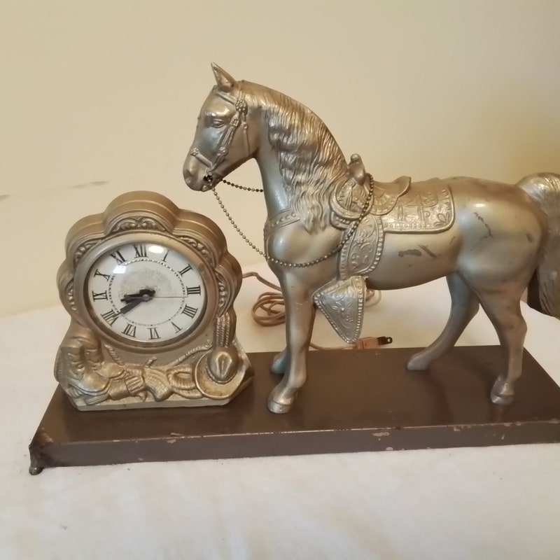 Horse Clock - Etsy
