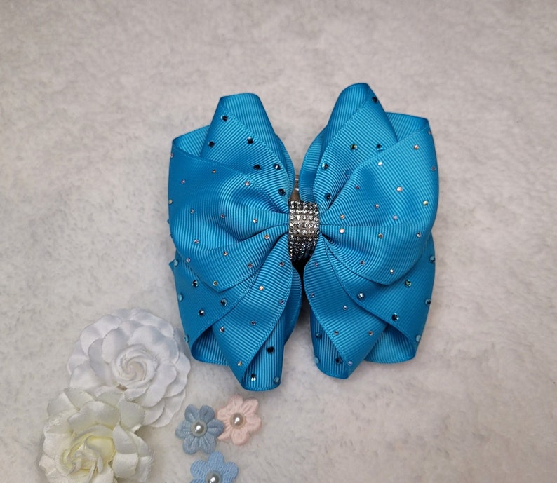 Bow for the Princesses of the House, Elaborate Bow, Bow for the ...