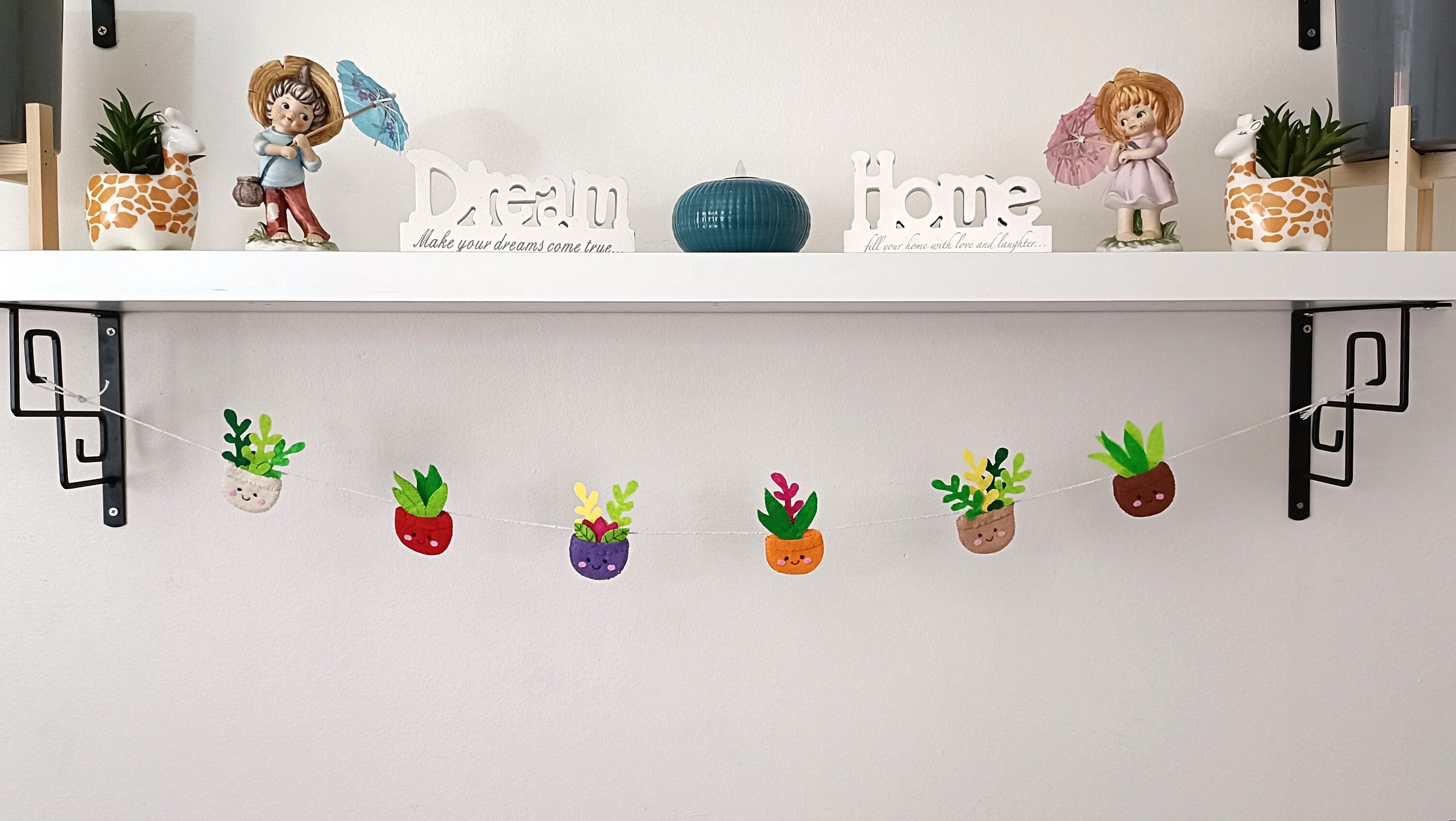 Potted Plants Felt Garland, Felt Room Decor, Office Decor - Etsy