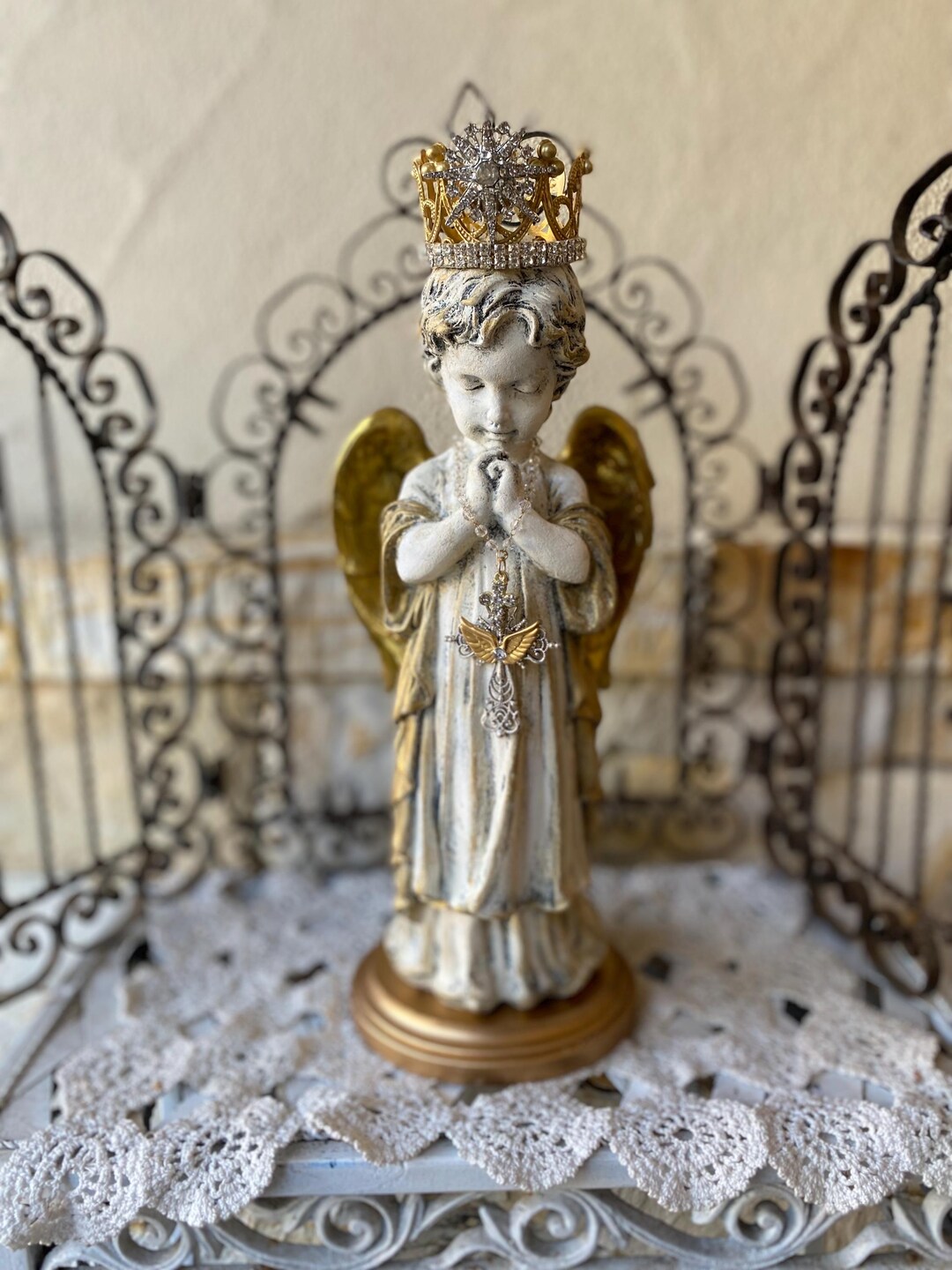 Angelic Praying Cherub Statue Shabby Chic Glamour French Angel Crowned ...