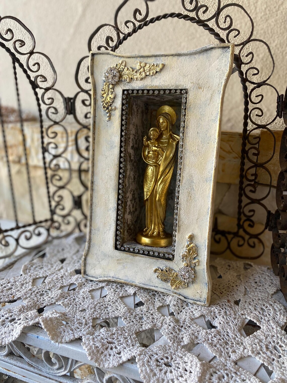 Shadow Box Virgin Mary and Child Chapel Religious Decor - Etsy