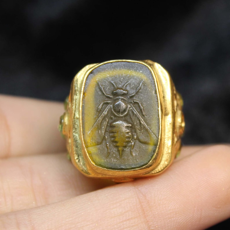 Roman Art Handmade Bee Glass Intaglio Ring 925K Solid - Etsy