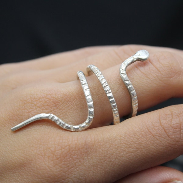 Roman Art Snake Ring - Etsy