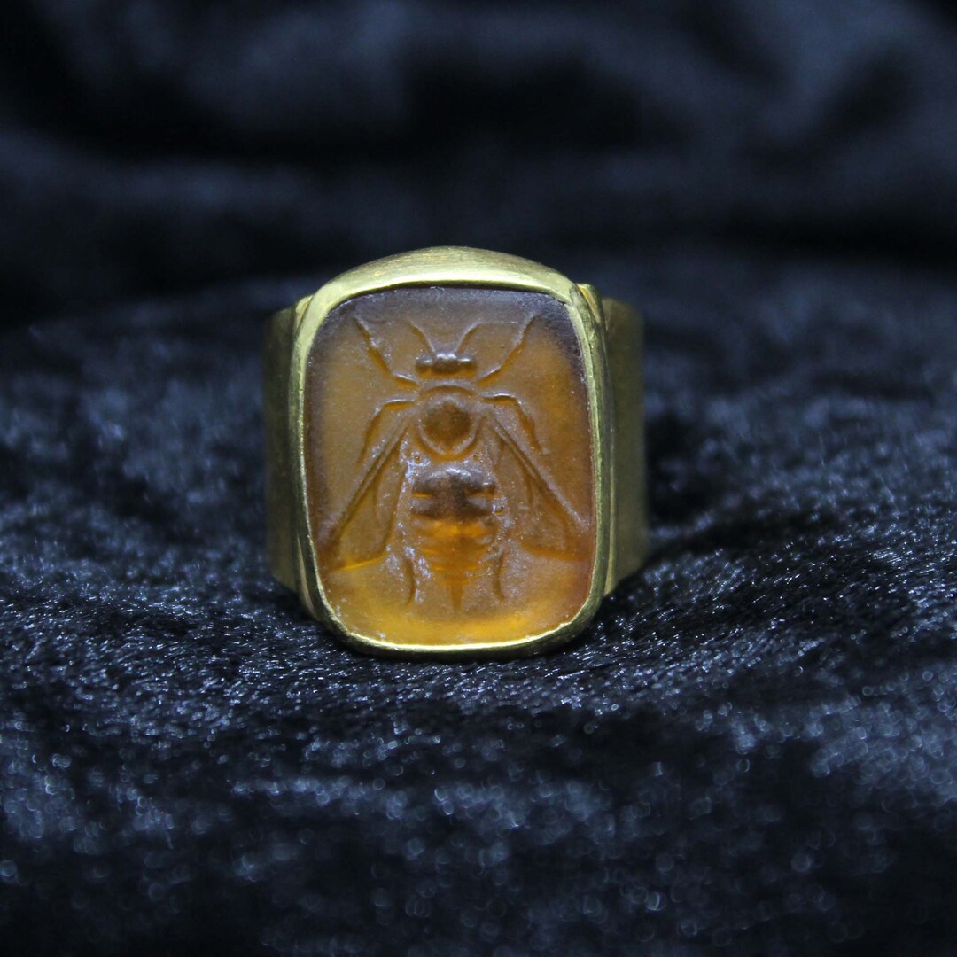 Handmade Enamel Bee Intaglio Ring: 925K Sterling Silver Vermeil - Etsy