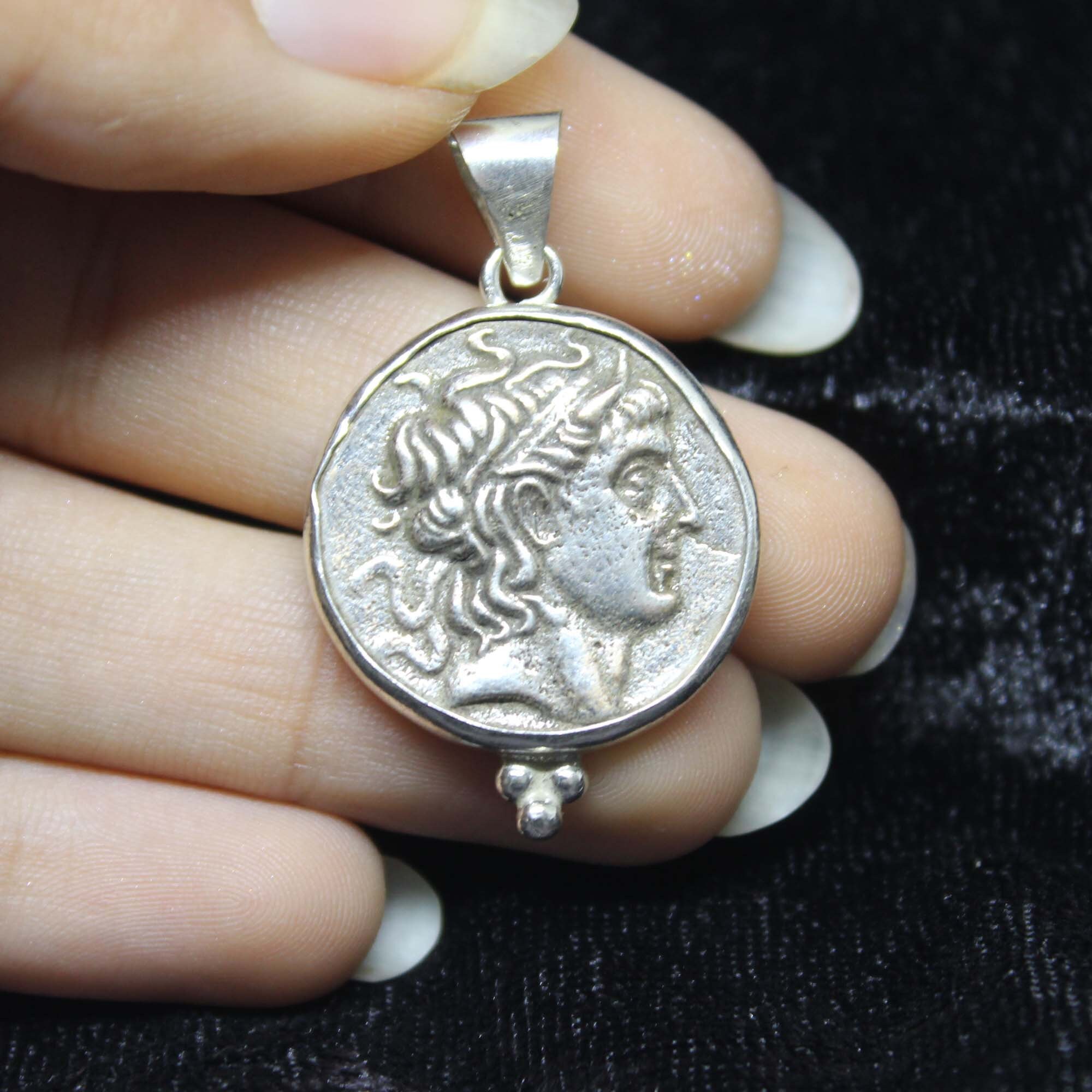 Antique Style Silver Locket Roman Locket Necklace for Women - Etsy