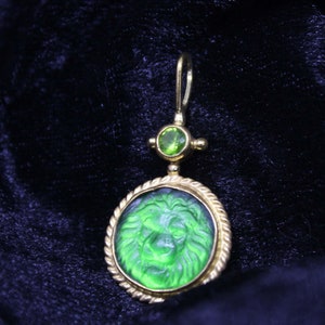 Roman Art Handmade Glass Lion Intaglio Pendant With Peridot , 925K ...