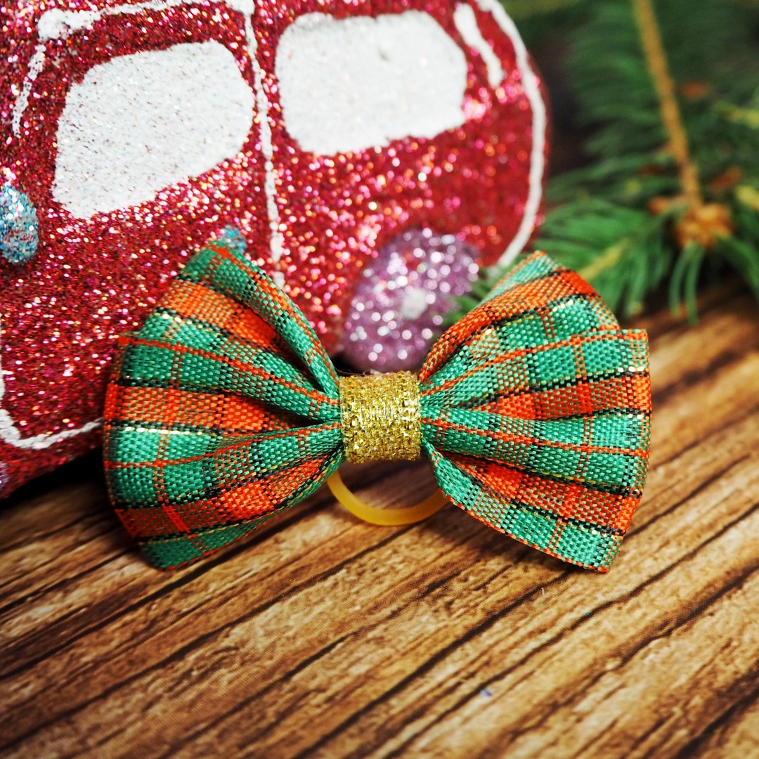 A Set of Christmas Bows for Dogs 10 , 20 Pieces . for a Groomer , a ...
