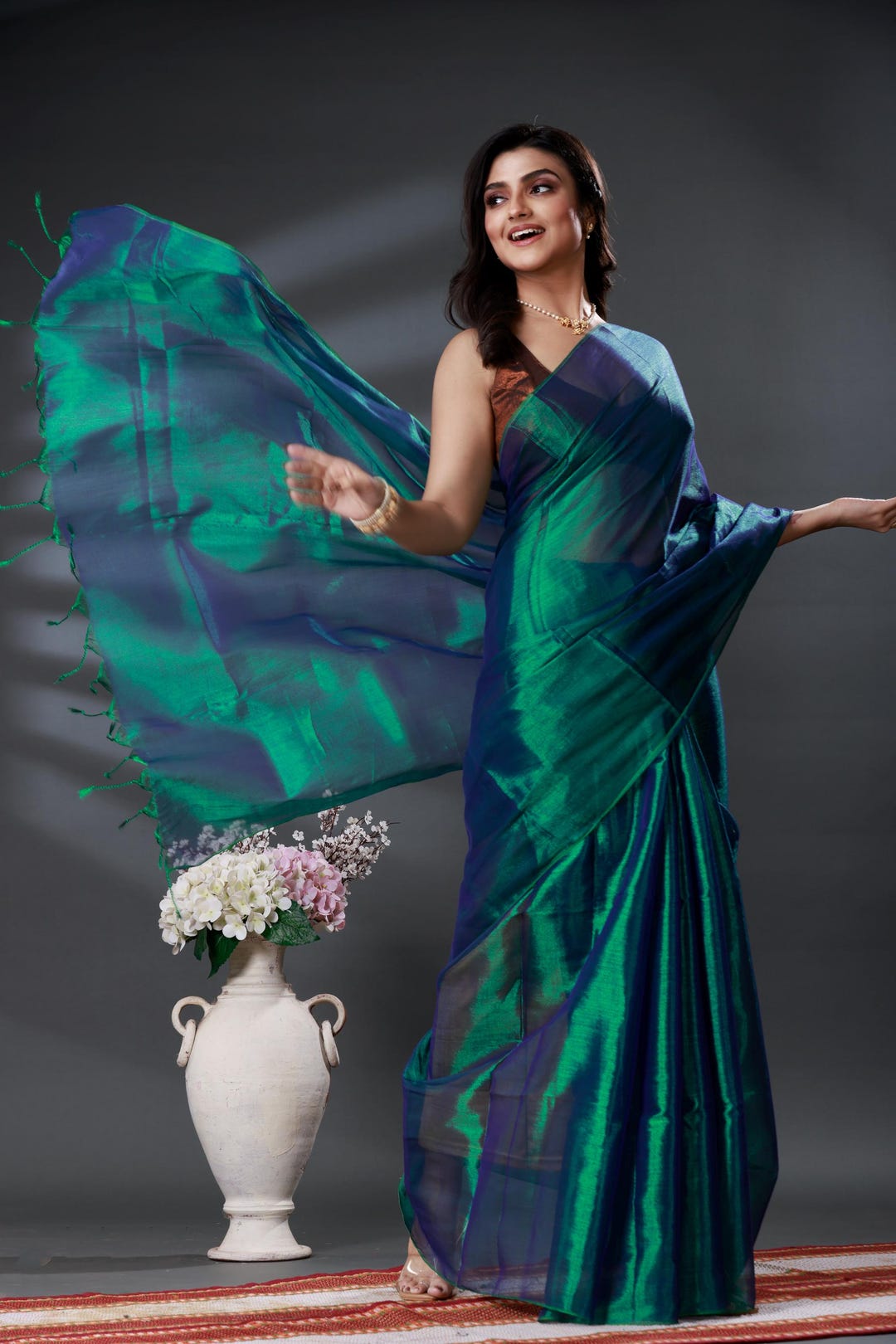 Handloom Tissue Soft Sari: Green Tone Saree Woven With Blouse Piece ...