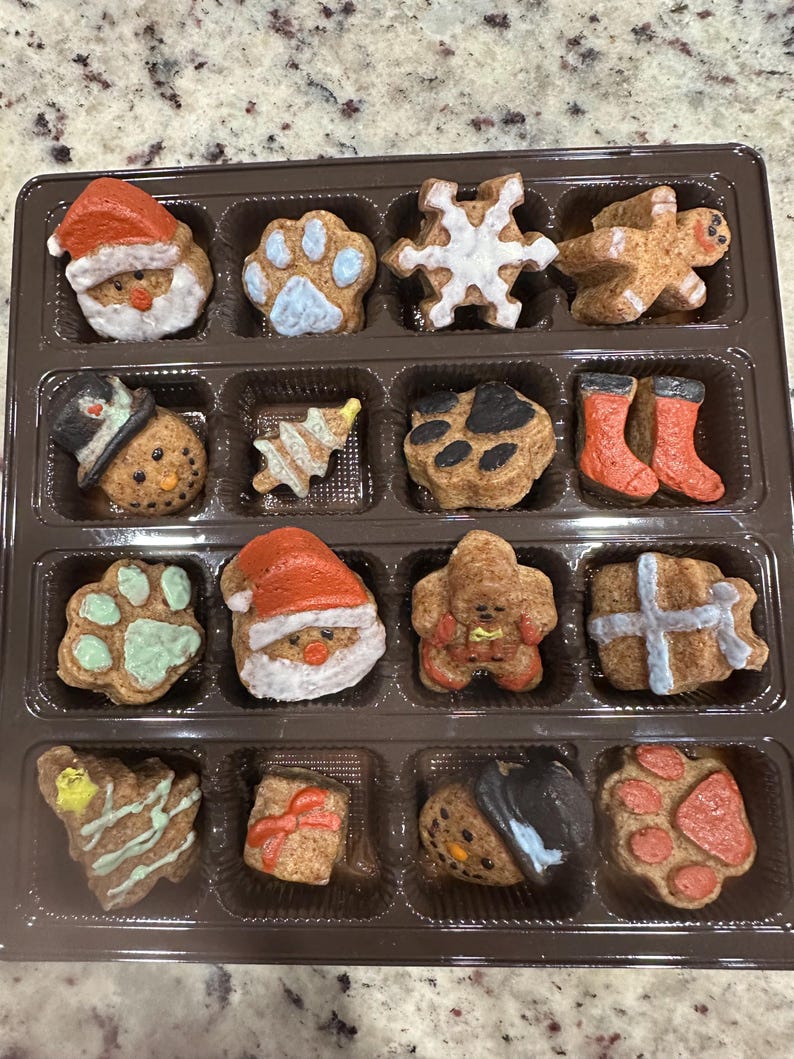 12 Day Countdown Christmas Doggie ( Soft Chew) Treat Advent Calendars ...