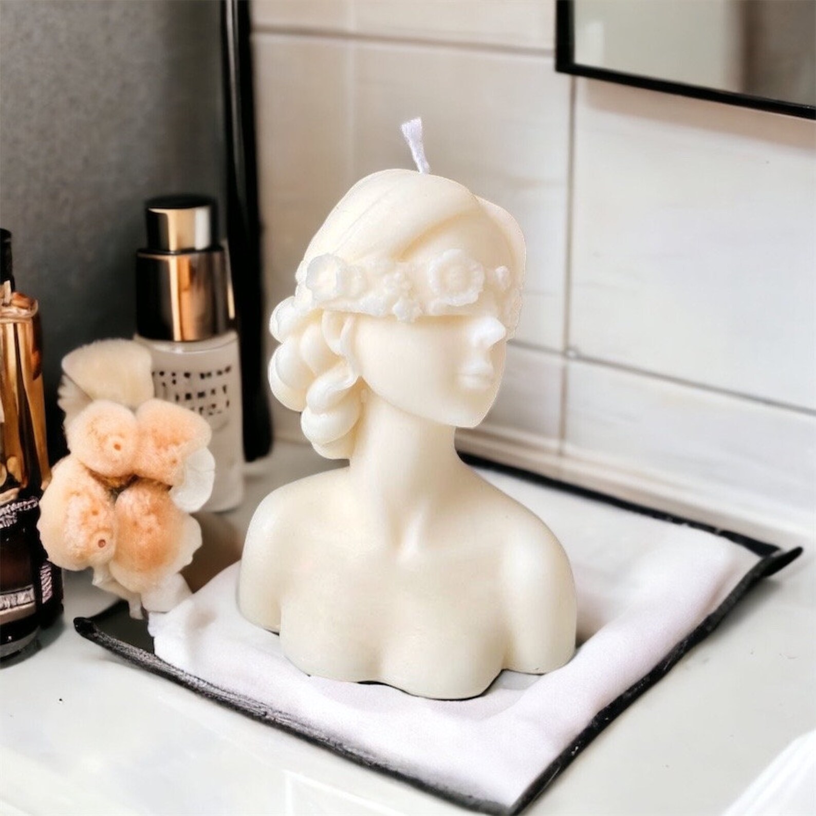 Blindfolded Woman Scented Candle Paris Inspired Home Decor Vegan Candle ...