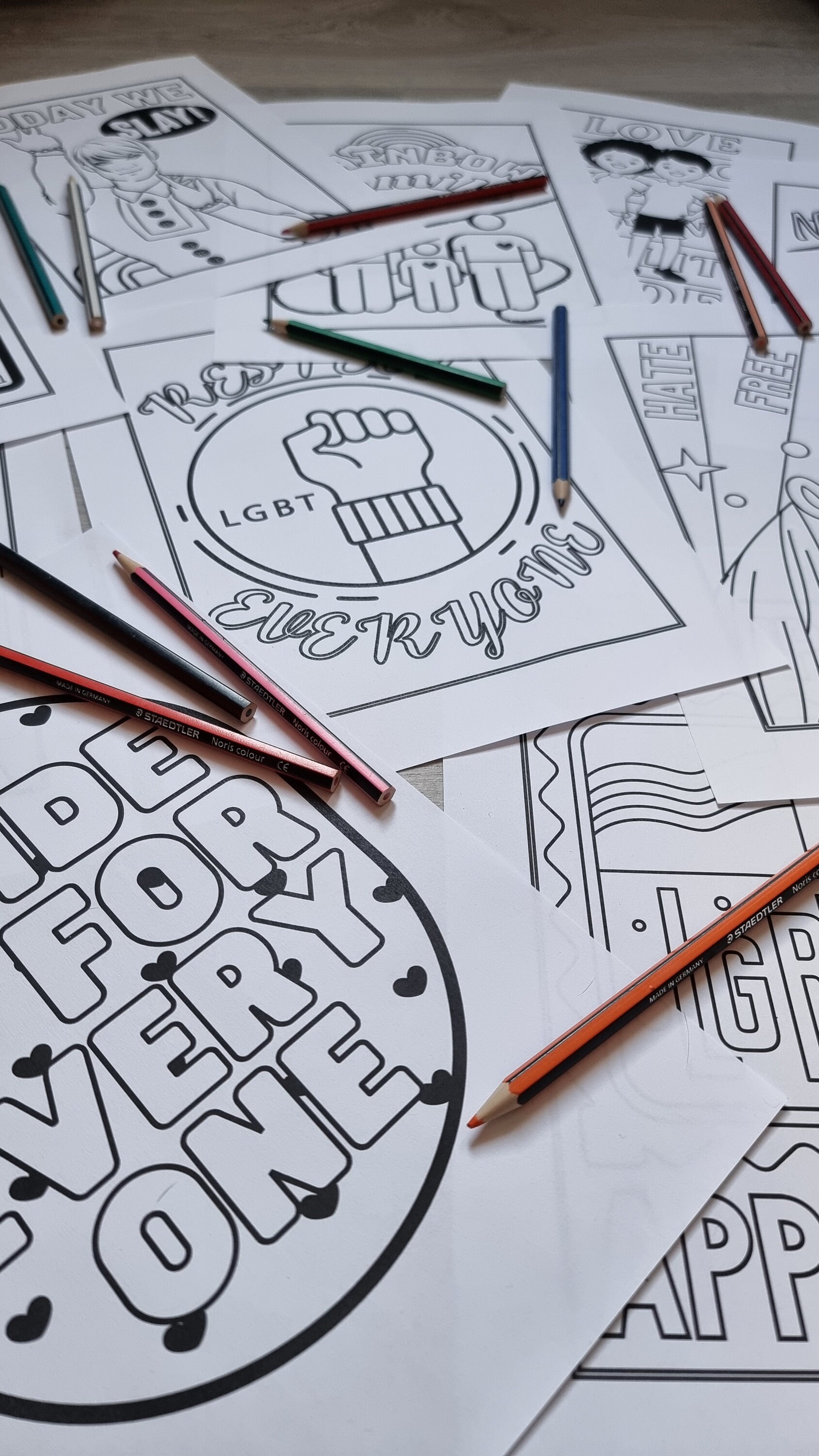 Printable LGBTQIA Colouring Book, A4 Size, Activity Book for Teenagers ...