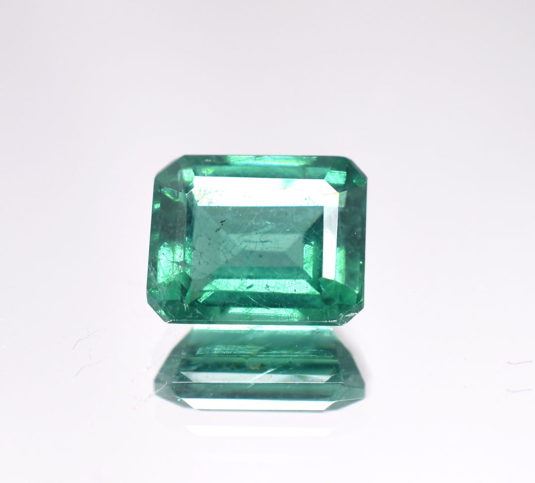 Lab Emerald With Visible Inclusions Dark Green Zambian Emerald 10X8 Mm ...