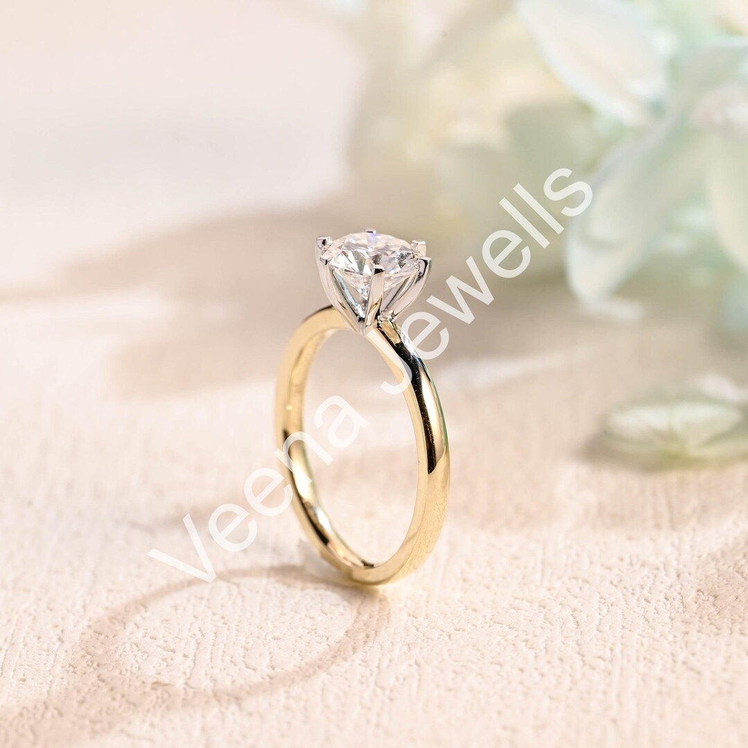 1.5 CT Vintage Soliter Round Cut Moissanite Engagement Ring Moissanite ...