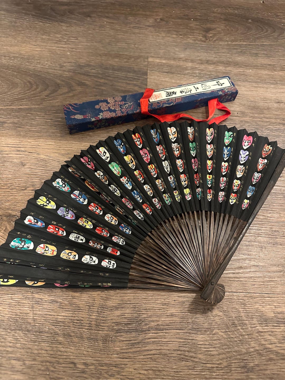BEAUTIFUL CHINESE FAN - Etsy
