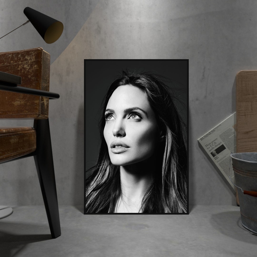 Angelina Jolie Poster, Hollywood Actor Wall Art, Wall Decor, Rolled ...