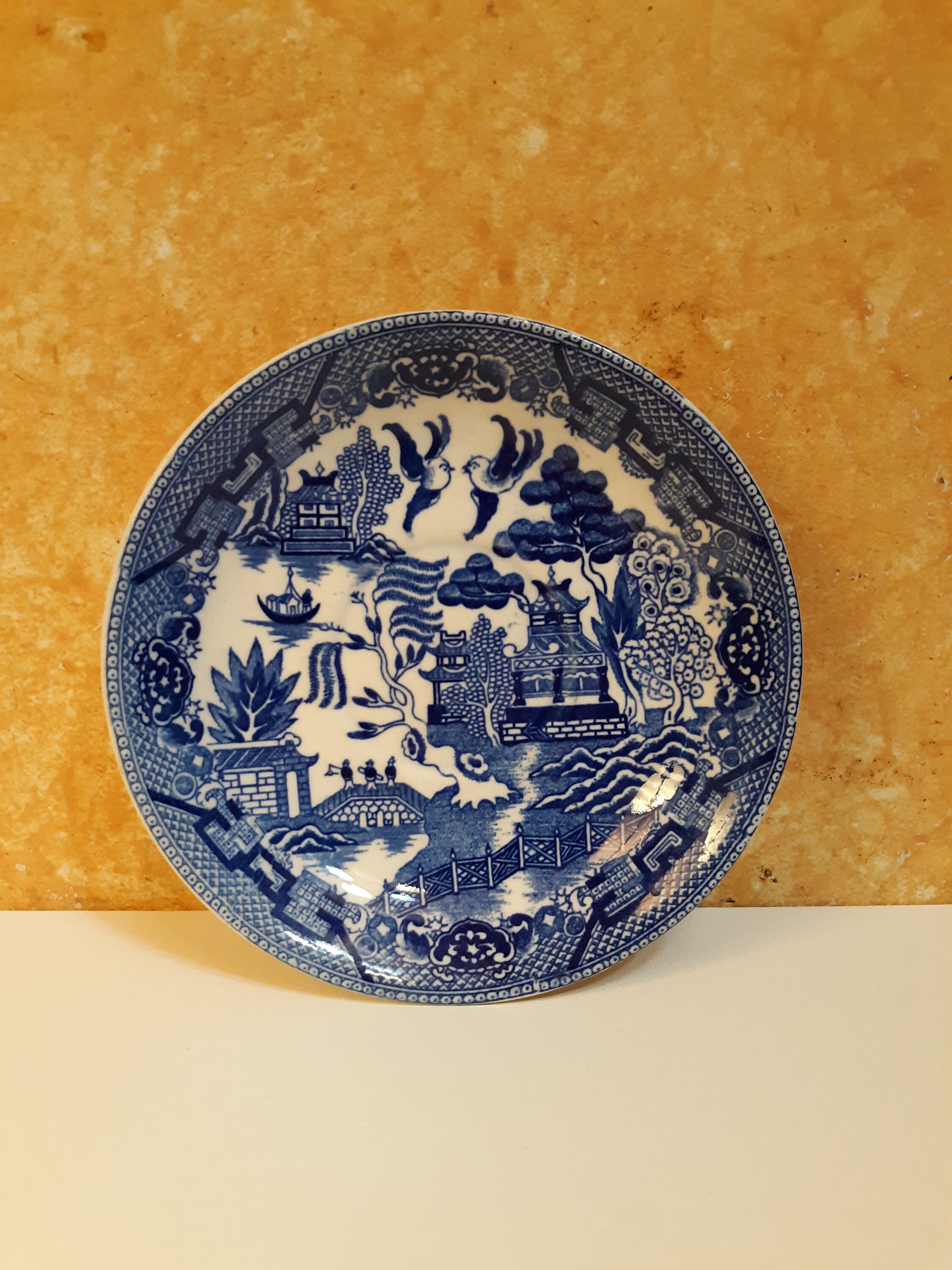 Vintage Japan Blue Willow Pattern Plates - Etsy