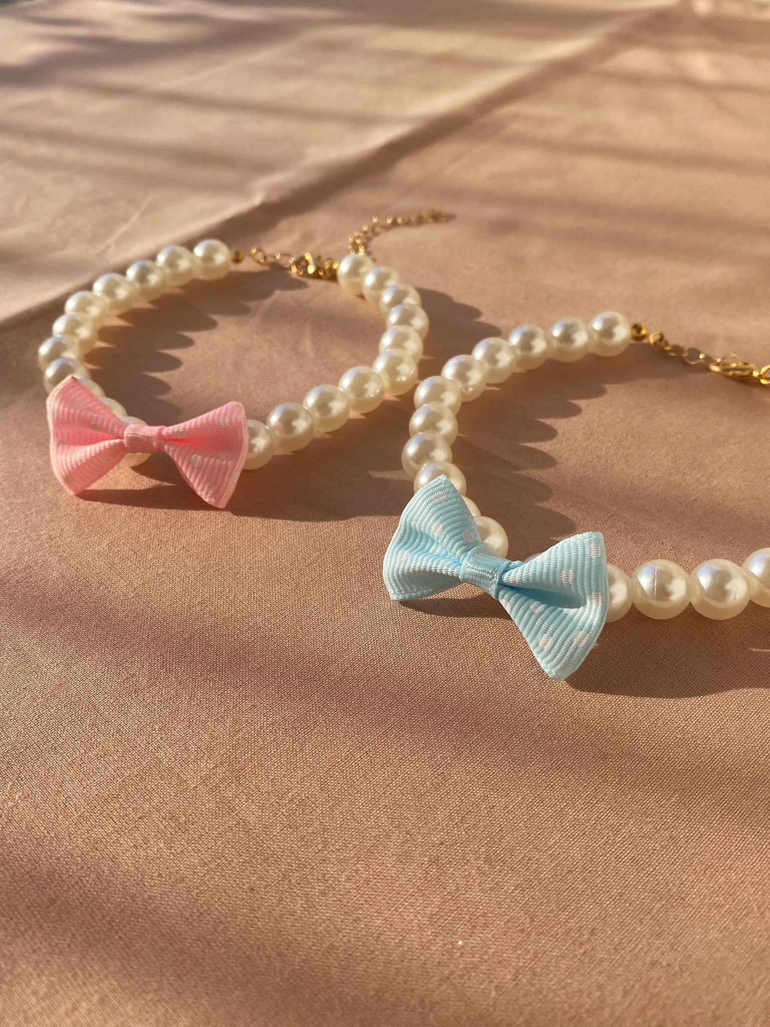 Cat and Dog Pearl Necklace/ Doggie Kitten and Puppy Bow Tie Collar ...