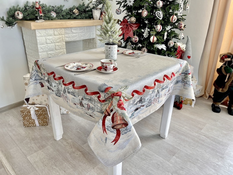Oval Christmas Tablecloth, Winter Holiday Table Linens, Xmas Tapestry ...