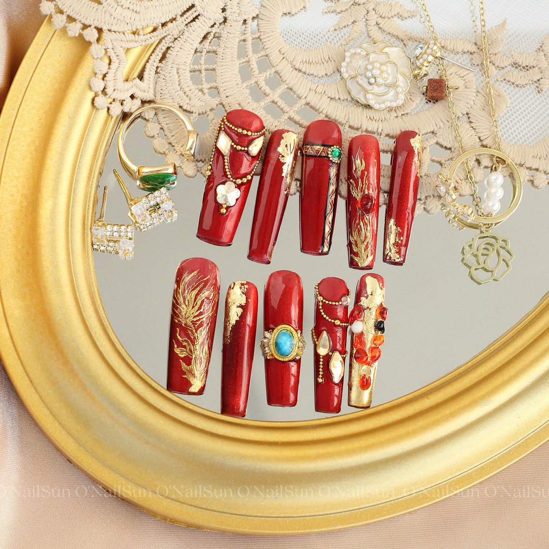 Red Princess of Ancient Empire Onailsun Ruby Red Nails Cat-eye Nails ...