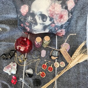 Persephone Altar Set - Etsy