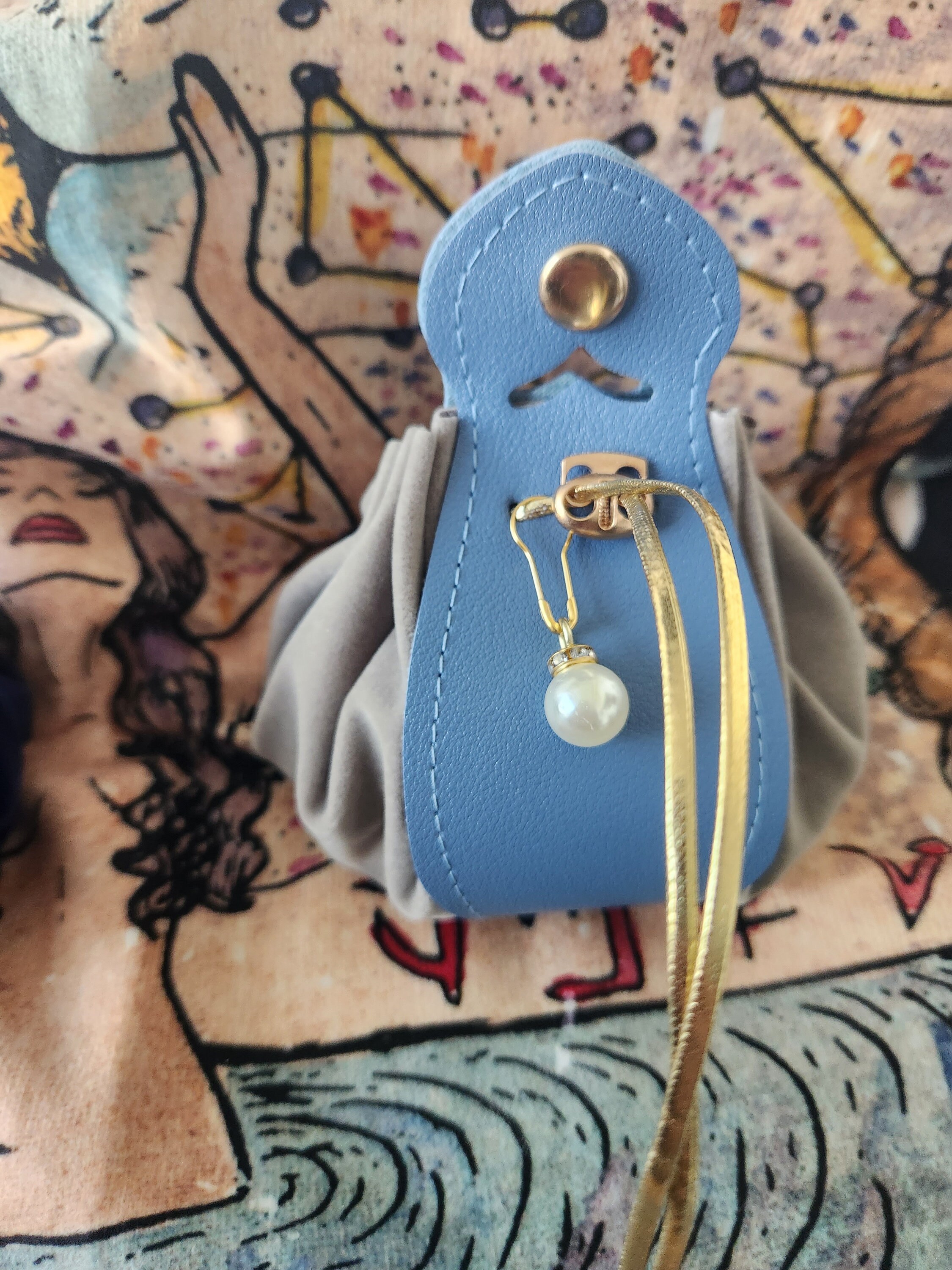 Artemis Mini Altar Set - Etsy