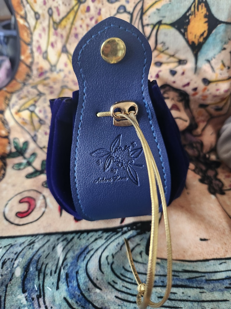 Artemis Mini Altar Set - Etsy