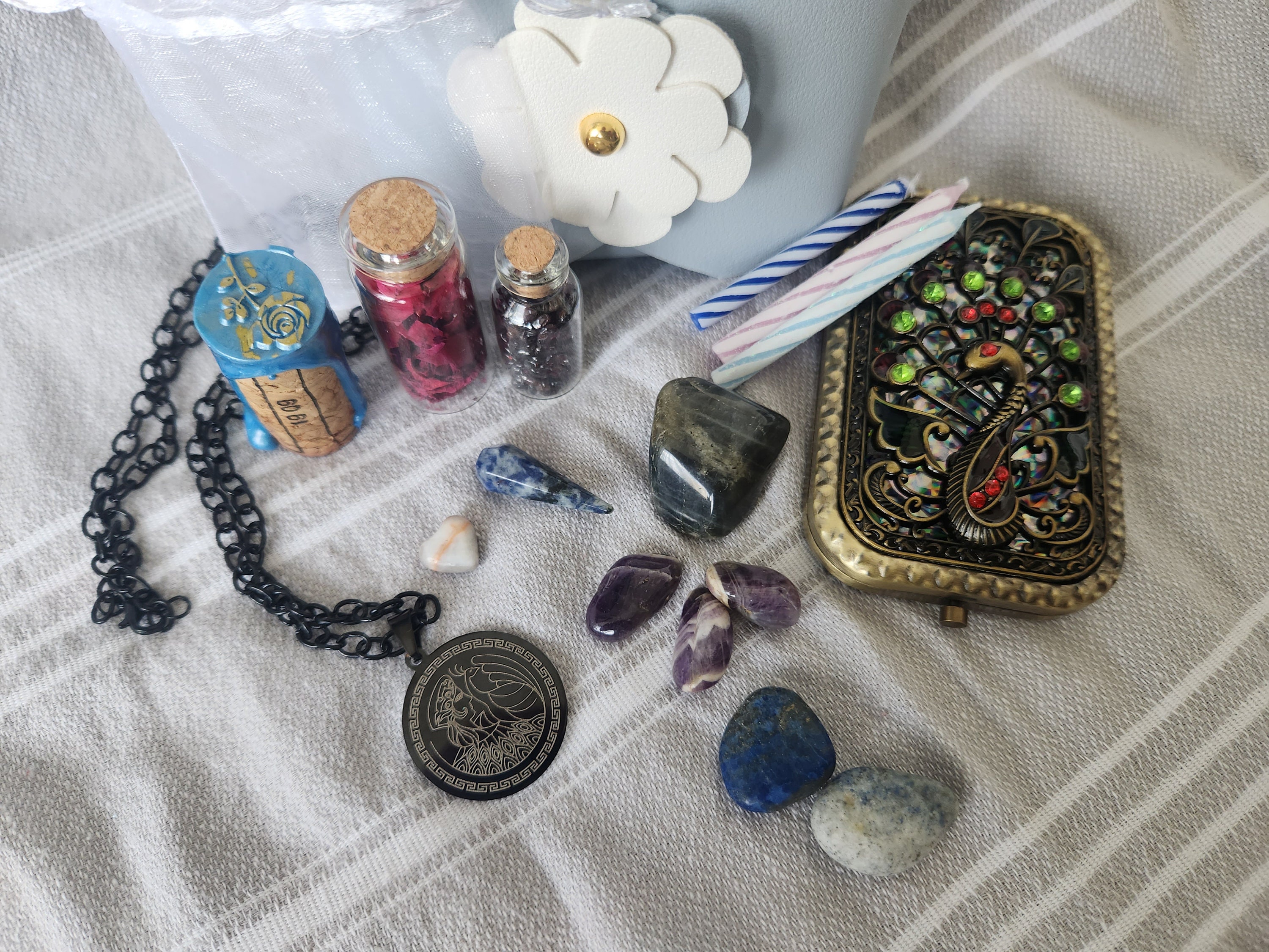 Hera Mini Altar Kit - Etsy