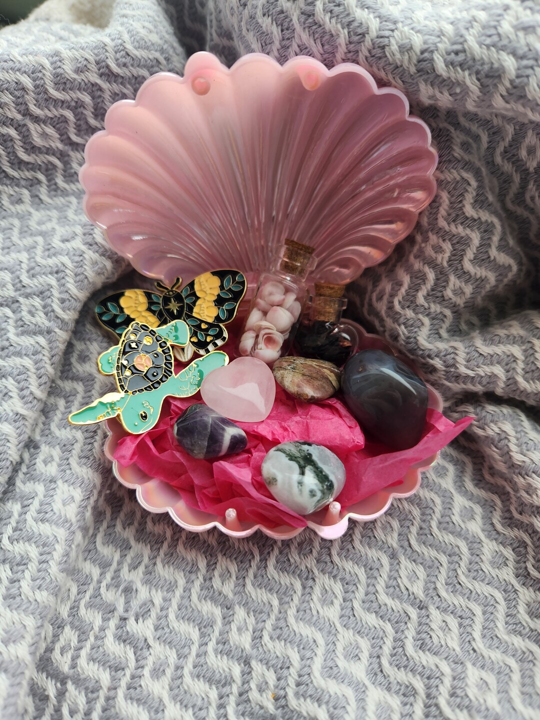 Aphrodite Mini Altar Set - Etsy