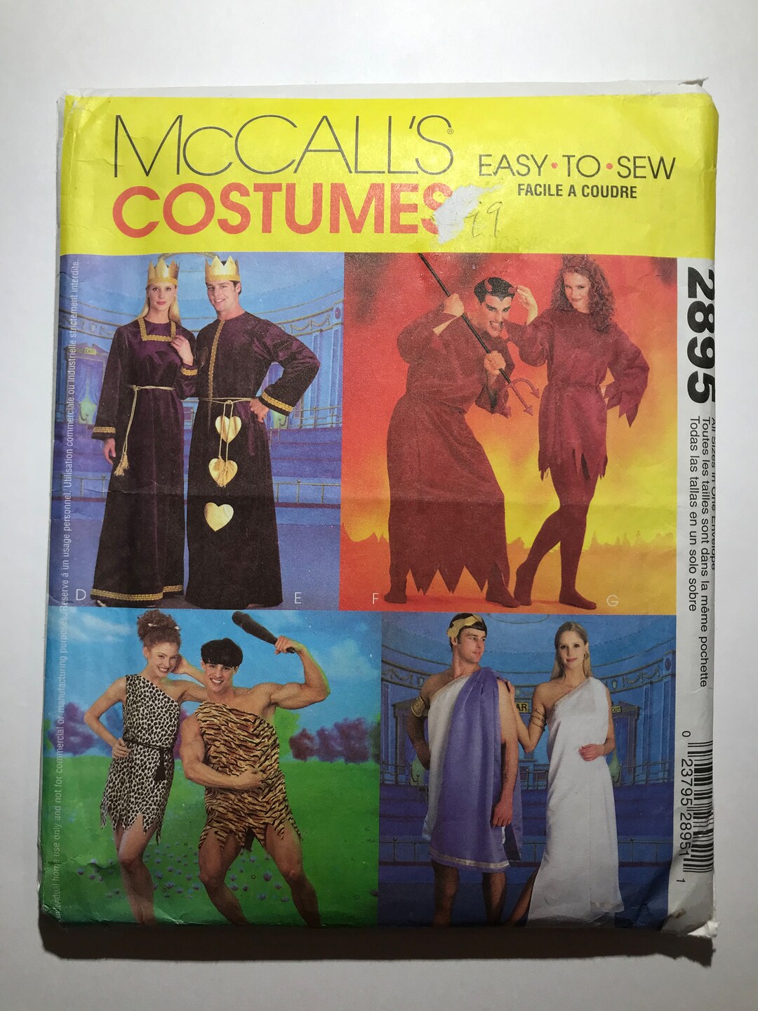 Uncut FF | Men's Women's Halloween Costume - Toga King Queen of Hearts ...