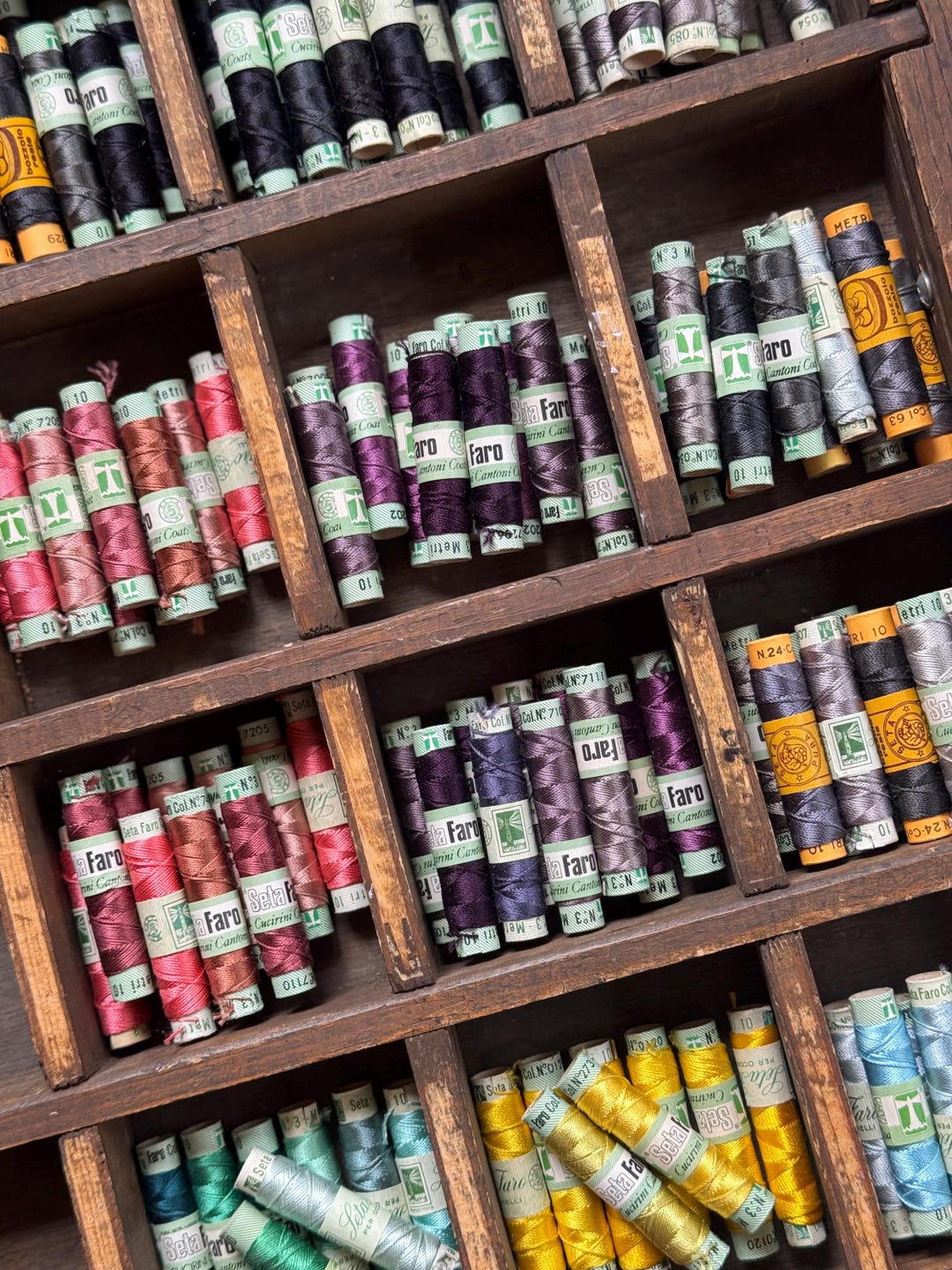 Vintage Italian Silk Threads | Lot of 116 Spools | Embroidery Pure Silk ...