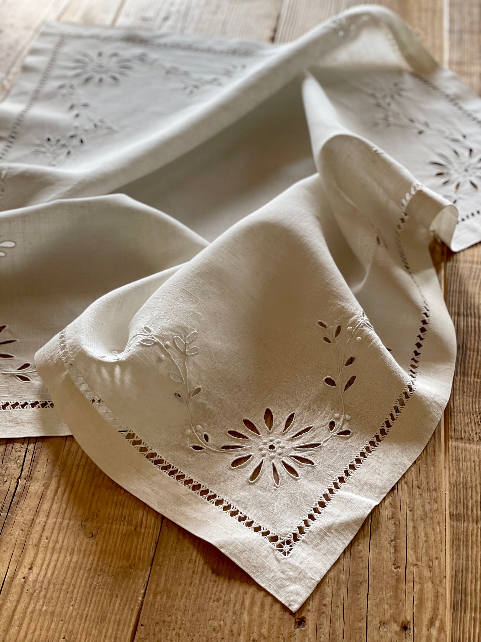 French Handmade Tablecloth or Table Topper Cutwork Embroidery and Drawn ...