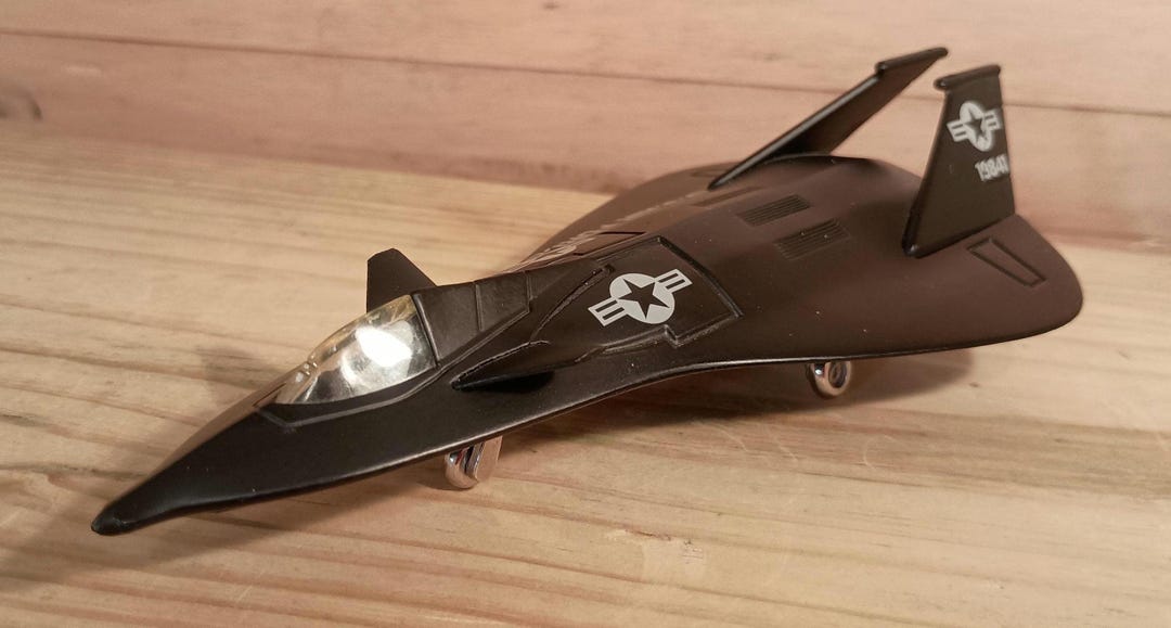 Ertl Force One F-19 Stealth Fighter Diecast 1:18 1987 - Etsy