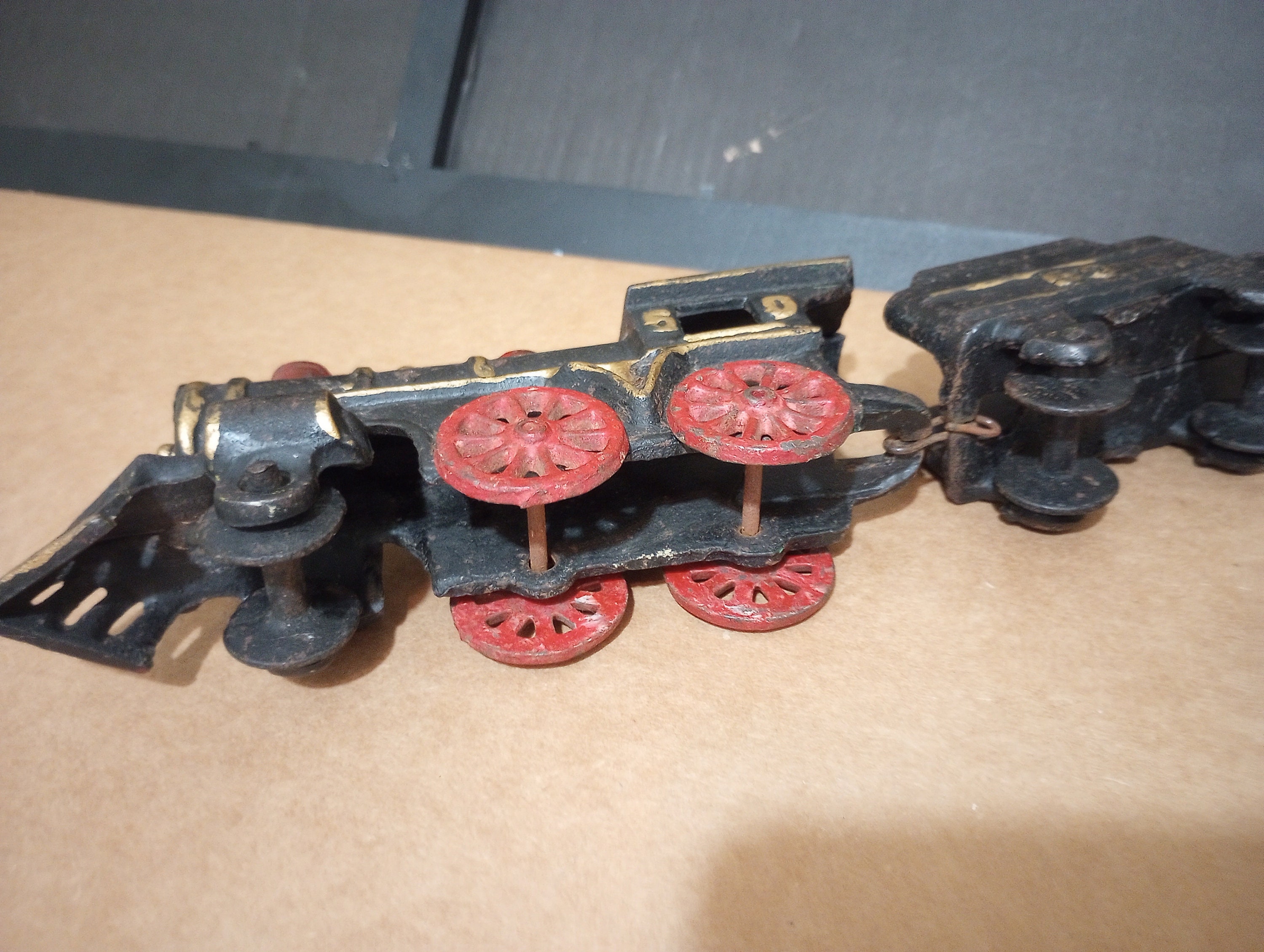Antique Cast Iron Toy Trains 40 & 50 - Etsy