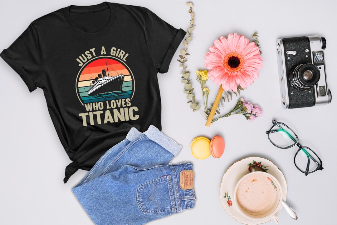 Titanic Girl's Graphic: RMS Ship Lover Design (digital Download) - Etsy