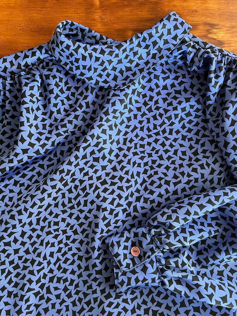 1980's Power Blouse | Periwinkle Button Back - Etsy