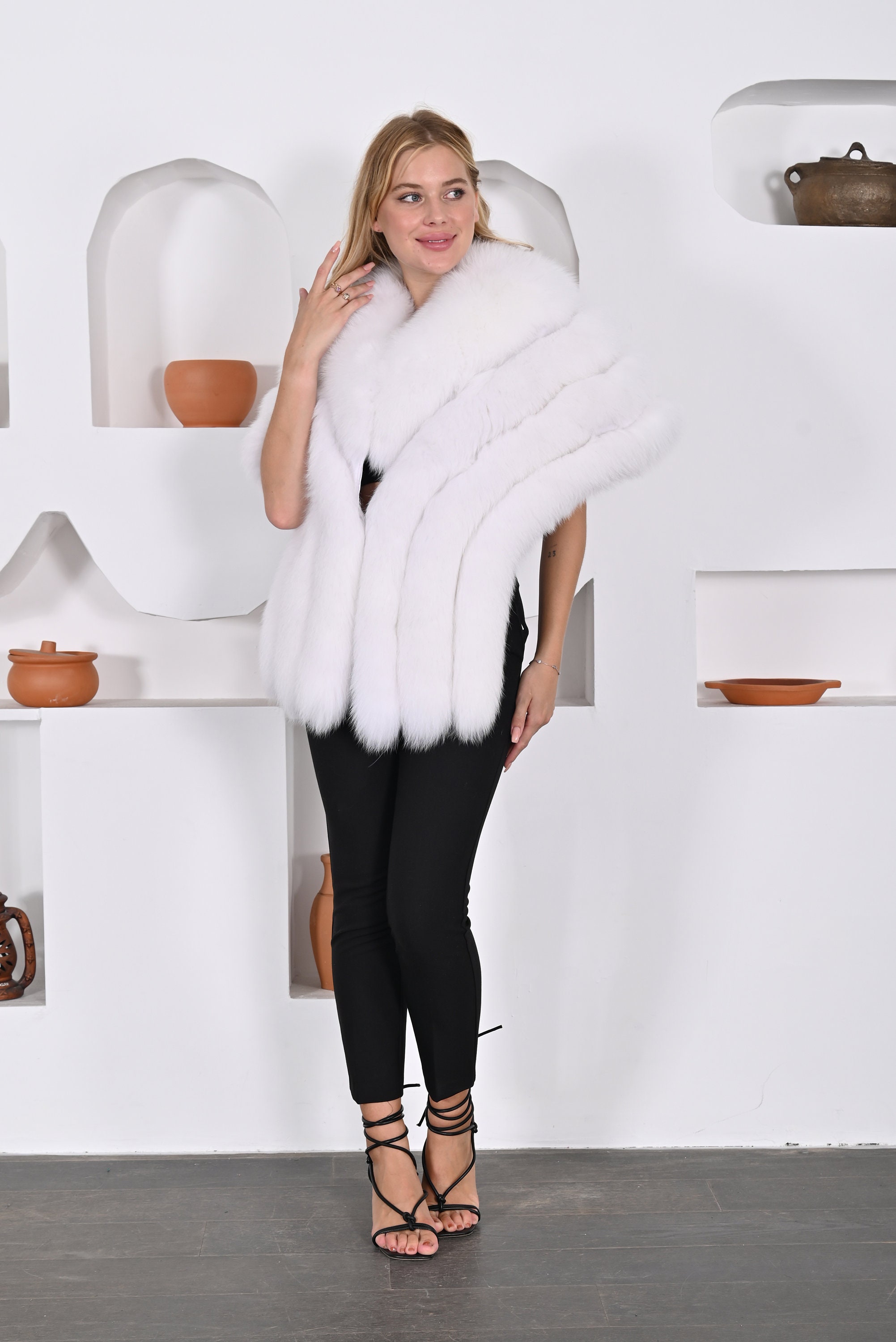 White Fox Fur Shawl Wrap, Bridal Cape Women's Winter Stole - Etsy