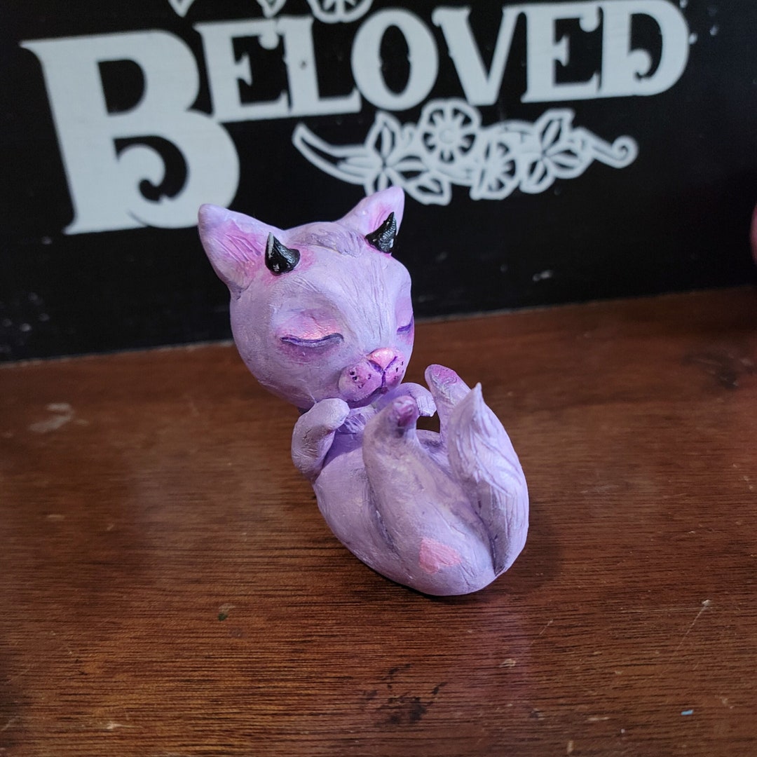 Valentines Cat purple, Evil Kitty, Cat With Horns, Creepy Cute ...