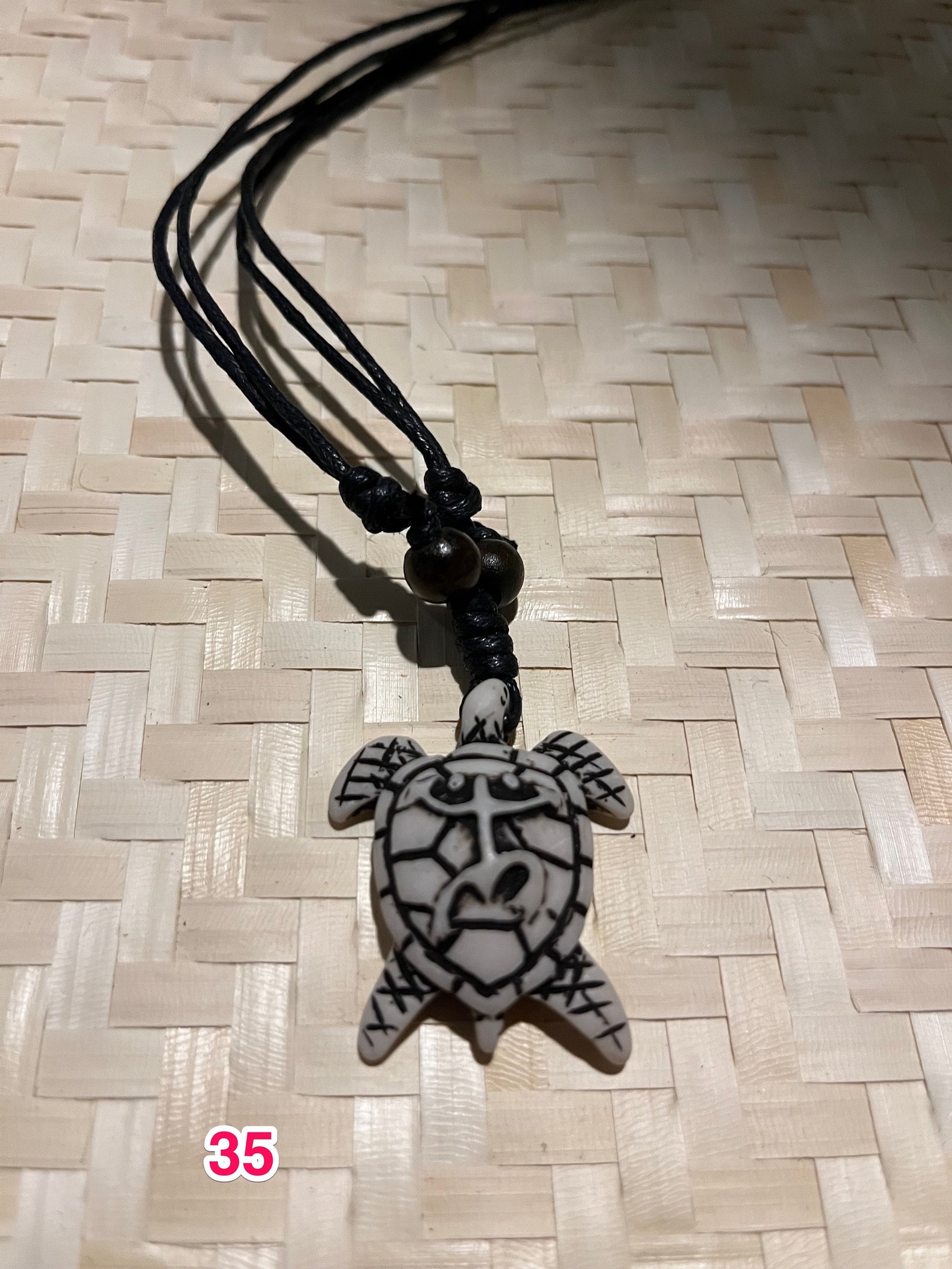 Hawaiian, Māori, & Polynesian Necklace With Honu Turtle, Maui Hook, Koa ...
