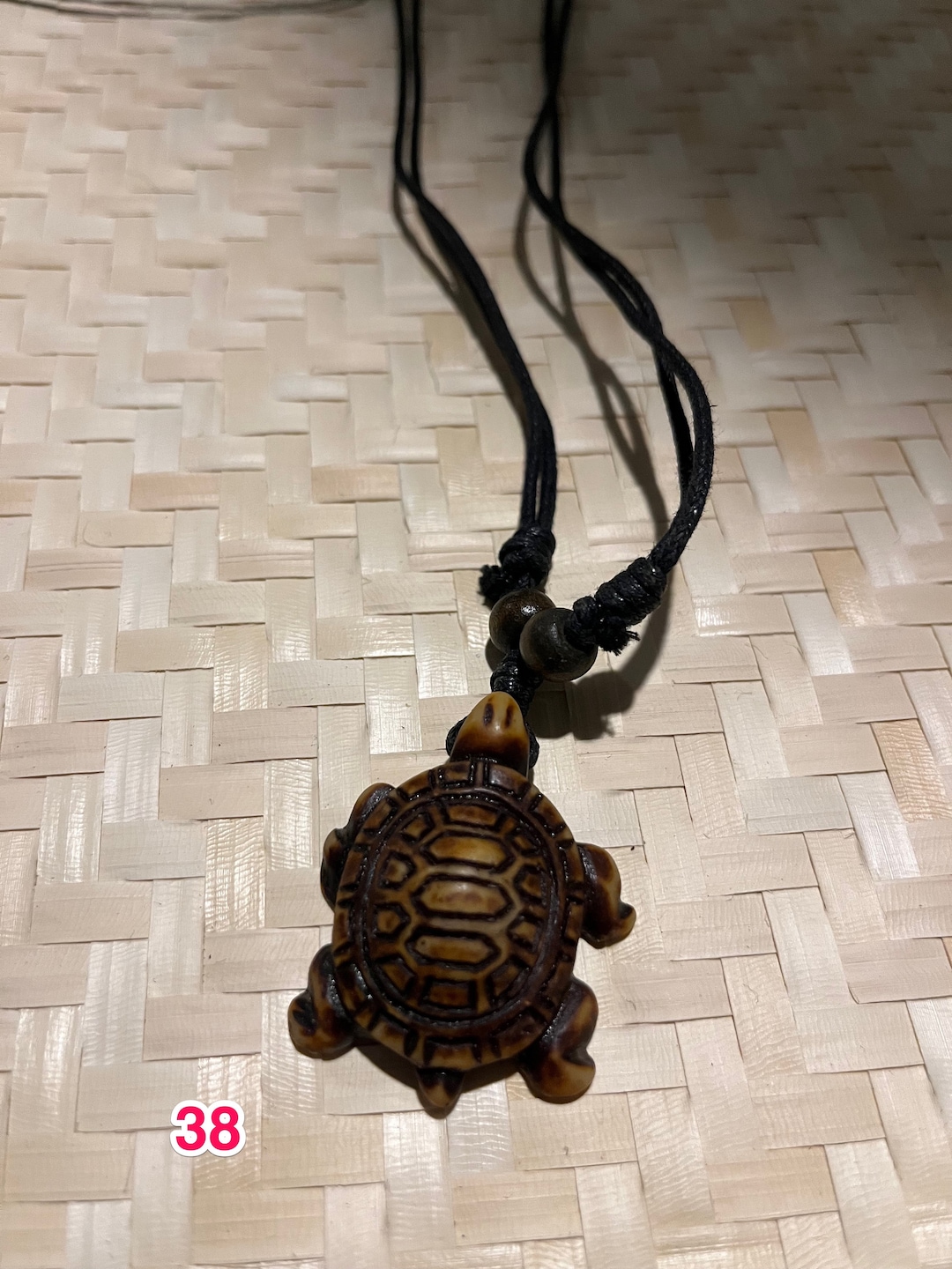 Hawaiian, Māori, & Polynesian Necklace With Honu Turtle, Maui Hook, Koa ...