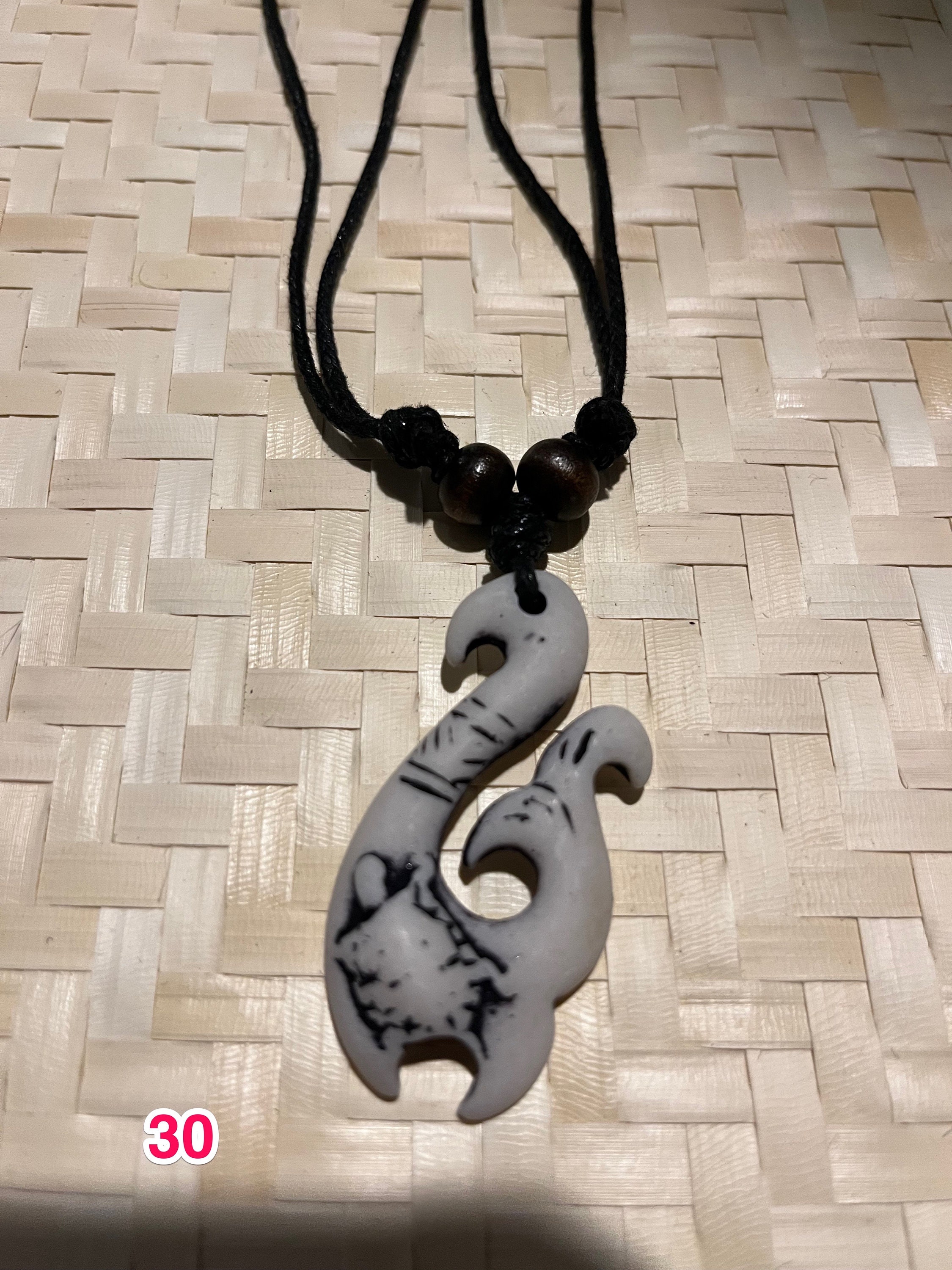 Hawaiian, Māori, & Polynesian Necklace With Honu Turtle, Maui Hook, Koa ...